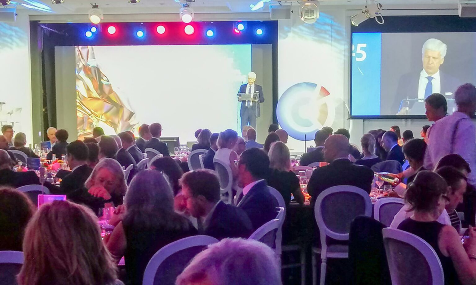 Trois programmes internationaux d’échanges pour trois profils avec l’association PIE - Journal ...